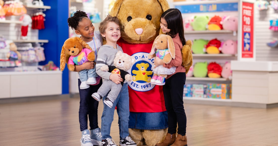 WE ARE PROUD TO WELCOME BUILD-A-BEAR WORKSHOP TO BR FIELD'S – Steen & Strom