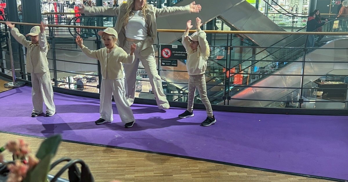 POPULAR SPRING FASHION SHOW BROUGHT JOY AND CONTRIBUTED TO A VIBRANT ...