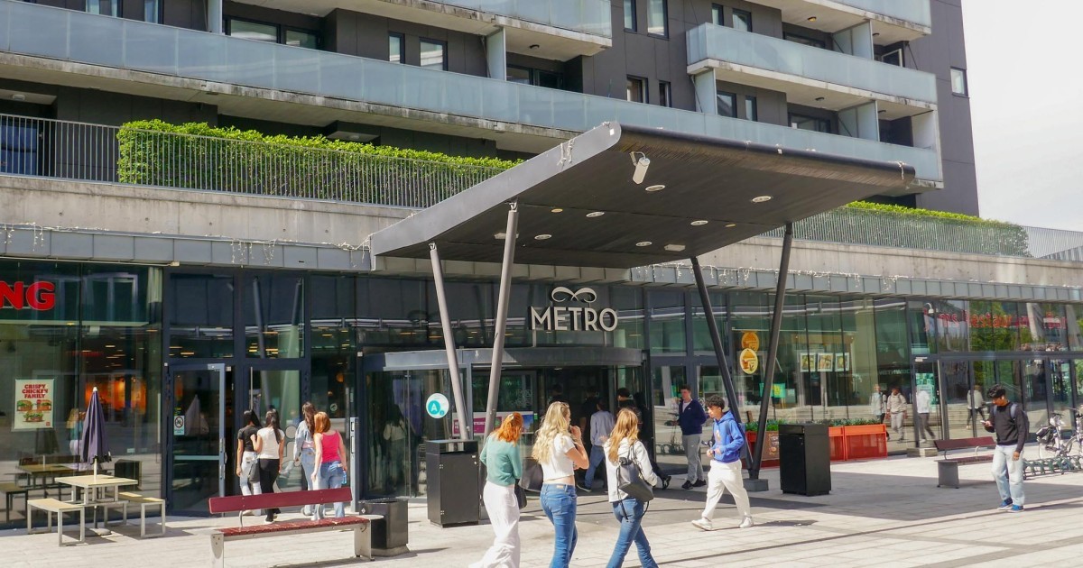 METRO SENTER WELCOMES STADIUM OUTLET – Steen & Strom